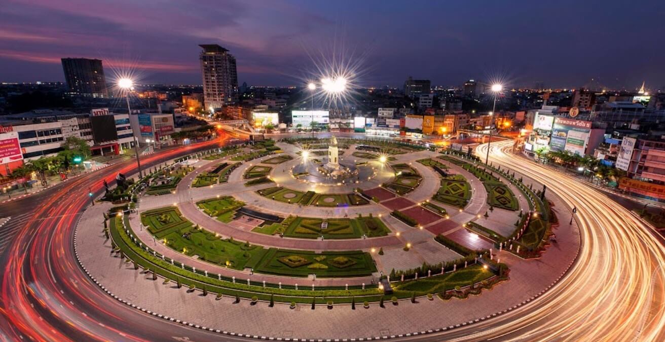 King Taksin the Great Monument | Tourism in Bangkok